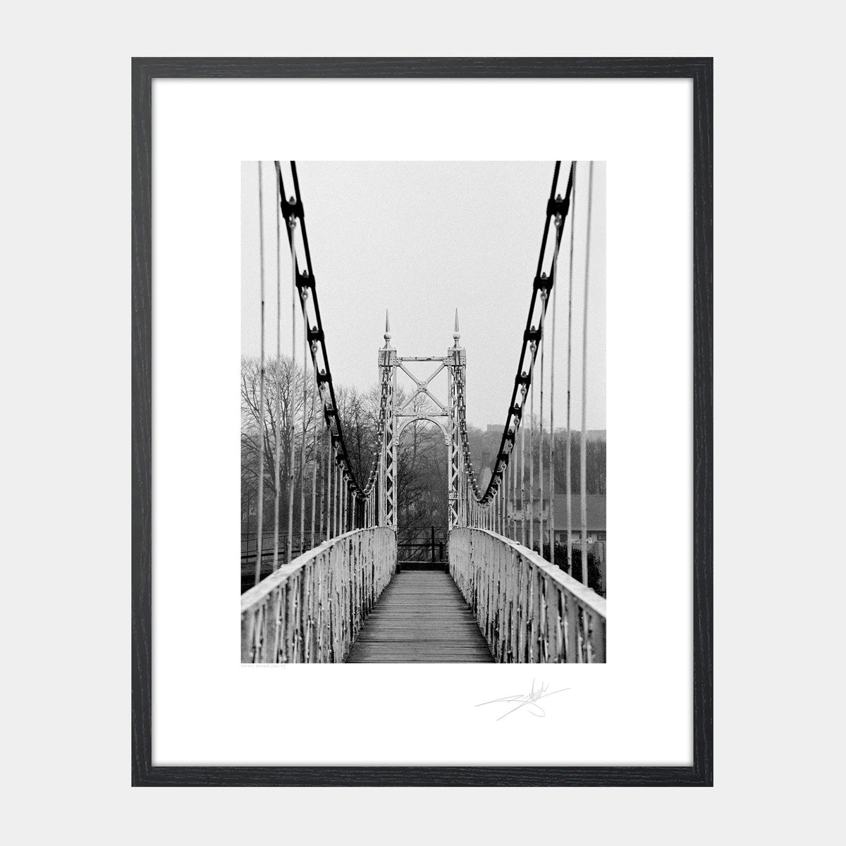 Shakey bridge - Black and white photos | Giles Norman Gallery